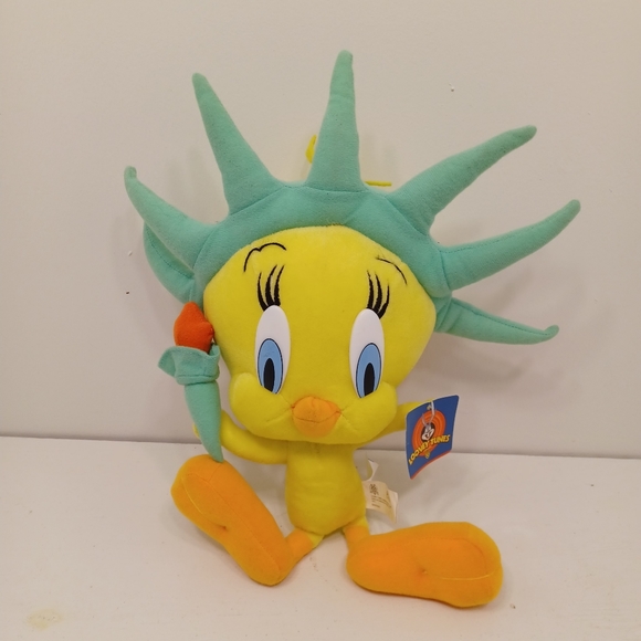Warner Bros. | Toys | New Looney Toons Tweety Bird Statue Plush | Poshmark